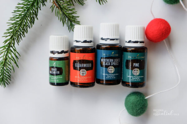 Best Essential Oils for your Christmas Tree - Recipes with Essential Oils